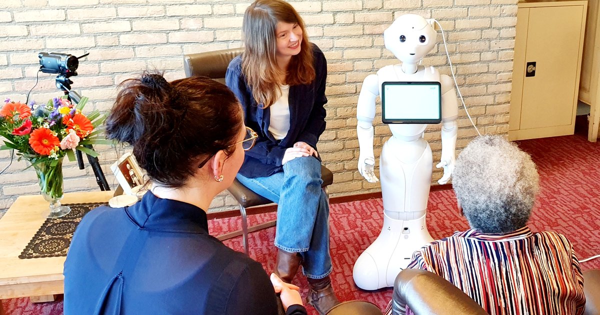 Betekenisvolle dialogen met sociale robots - Regieorgaan SIA